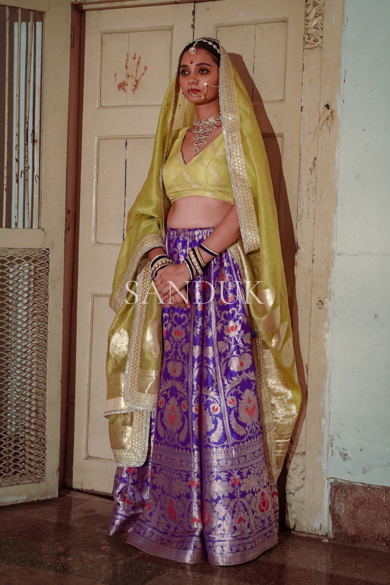 Nilambari (Lehenga) – Sanduk